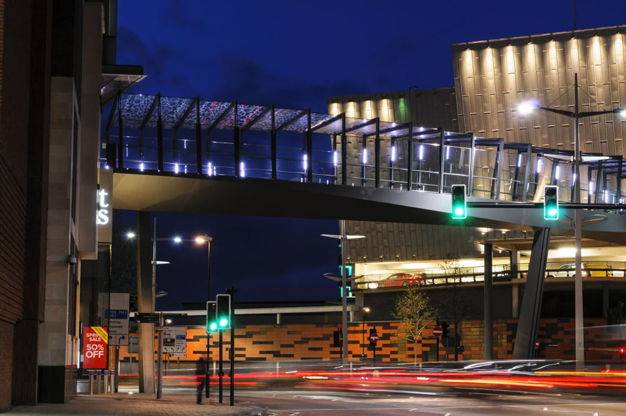 Cabot Circus Footbridge - Luminii