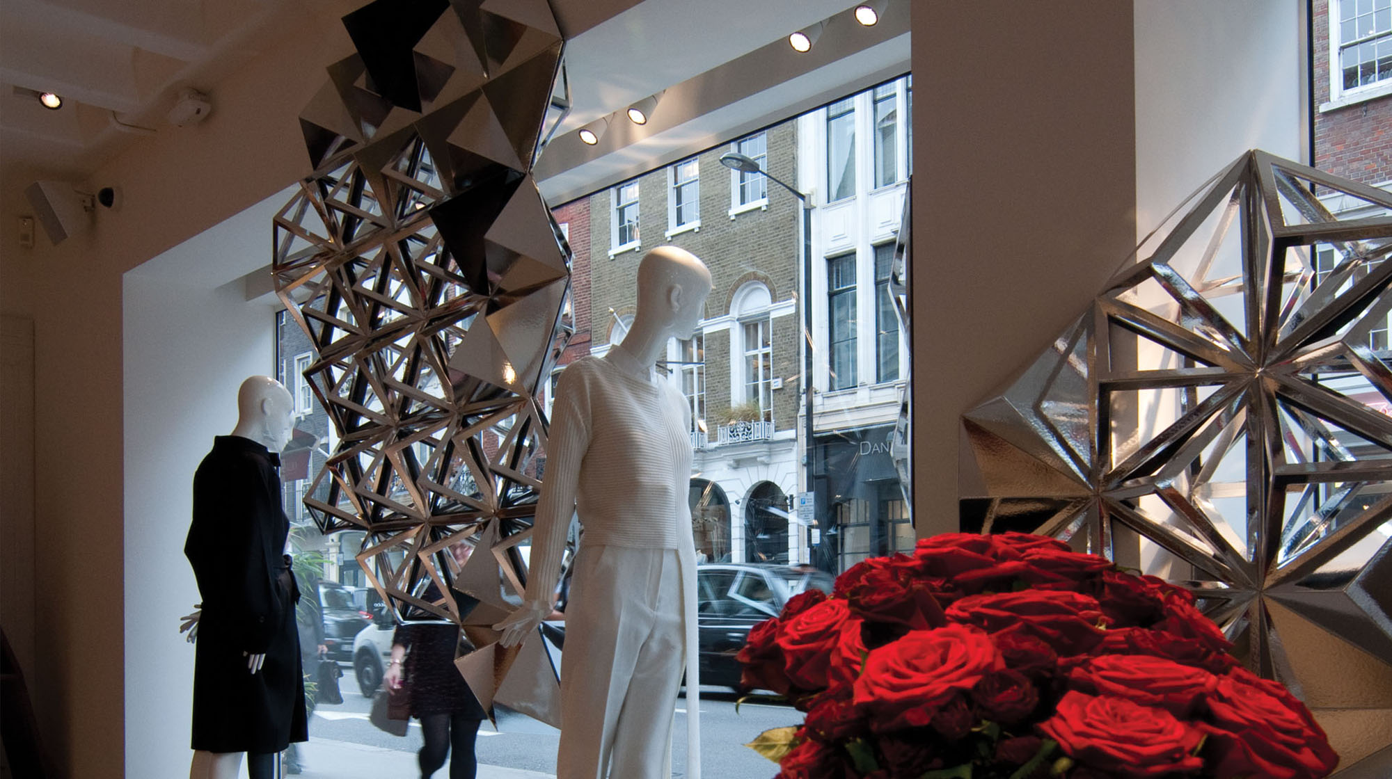 Nicole Farhi, London - Luminii