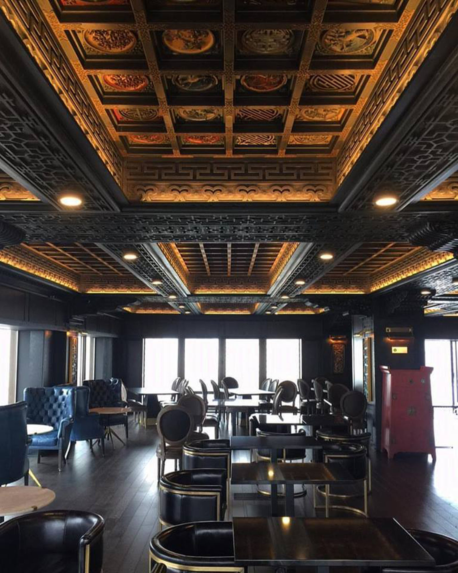 Smith Tower - Luminii
