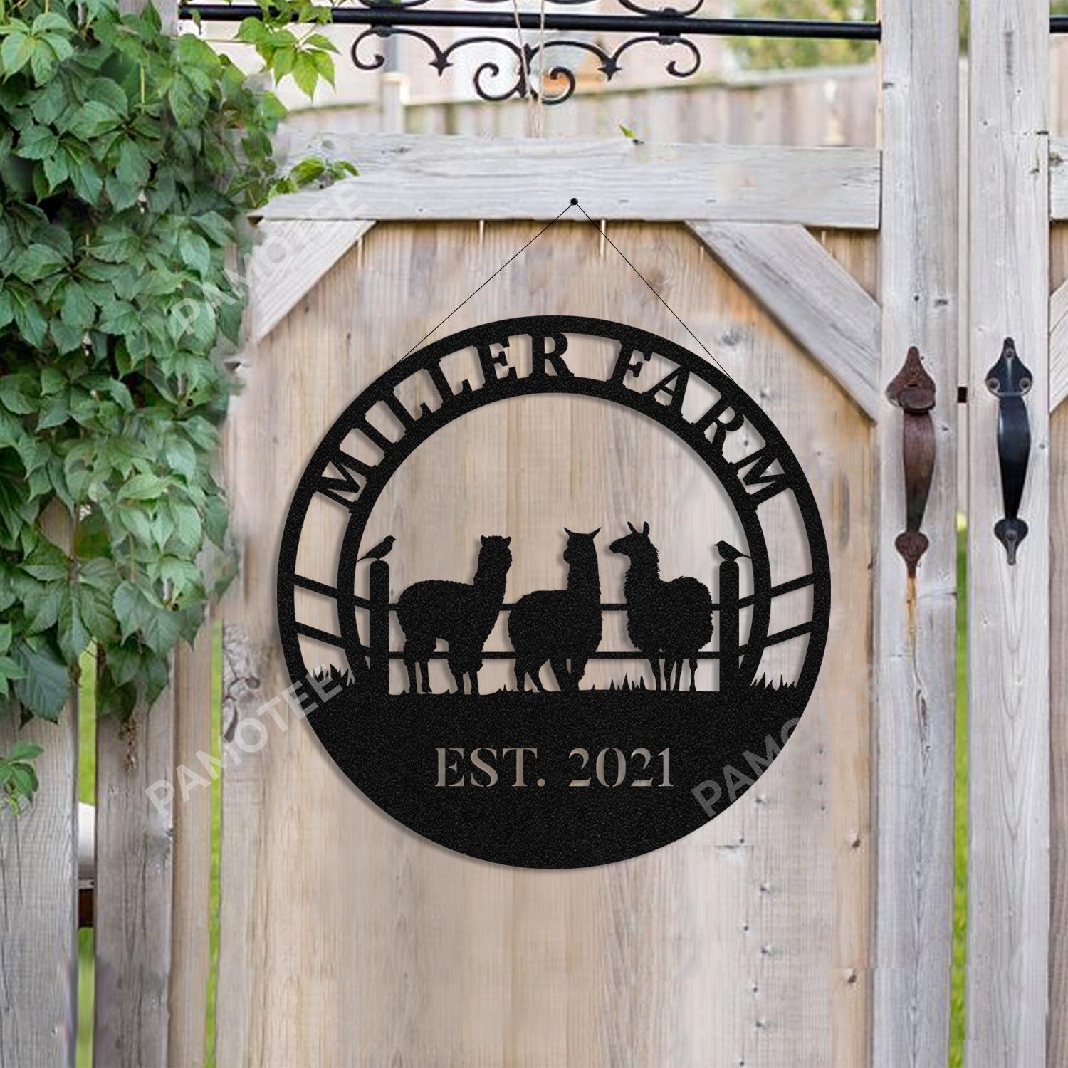 Alpaca Barn Design Personalized Name Metal Farm Sign, Farm Animal ...