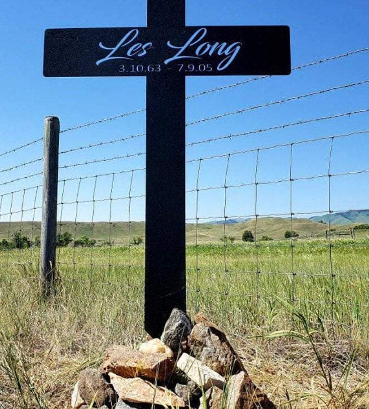 Metal In Memory Cross, Metal Wall Art, Metal House Sign | Nalaprint