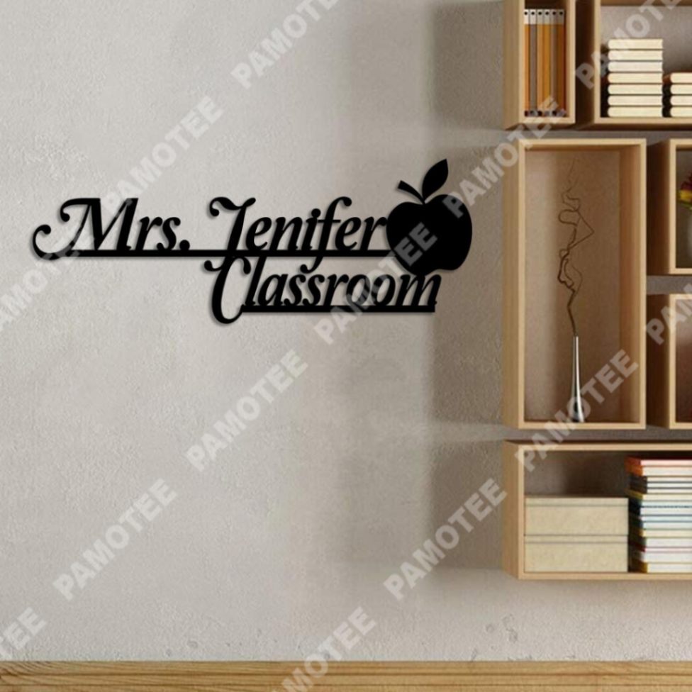 Customized Classroom Metal Door Sign, Teacher Wall Decoration - Pamotee
