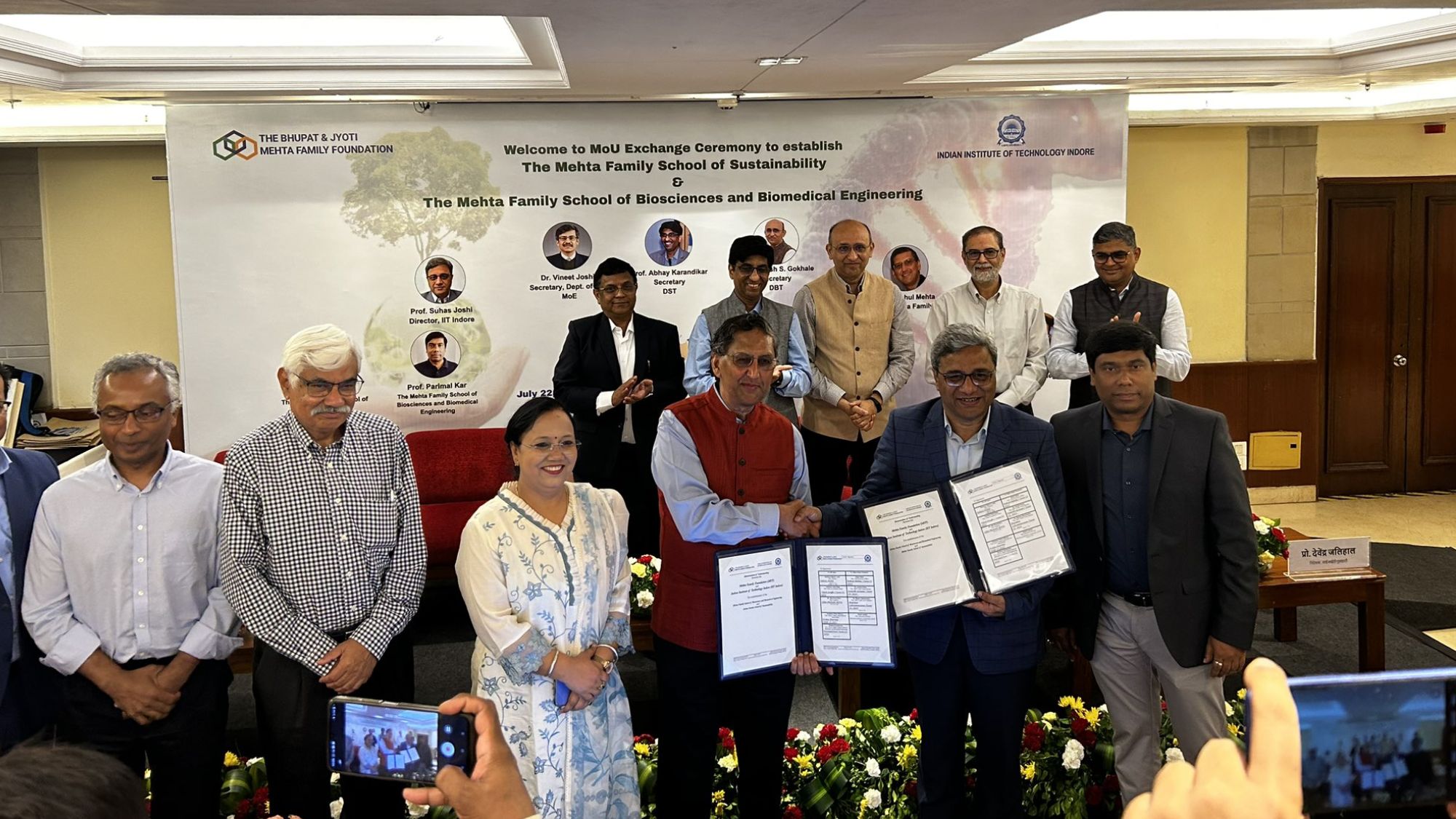 IIT Indore, Texas-based Mehta Foundation launch new engineering schools